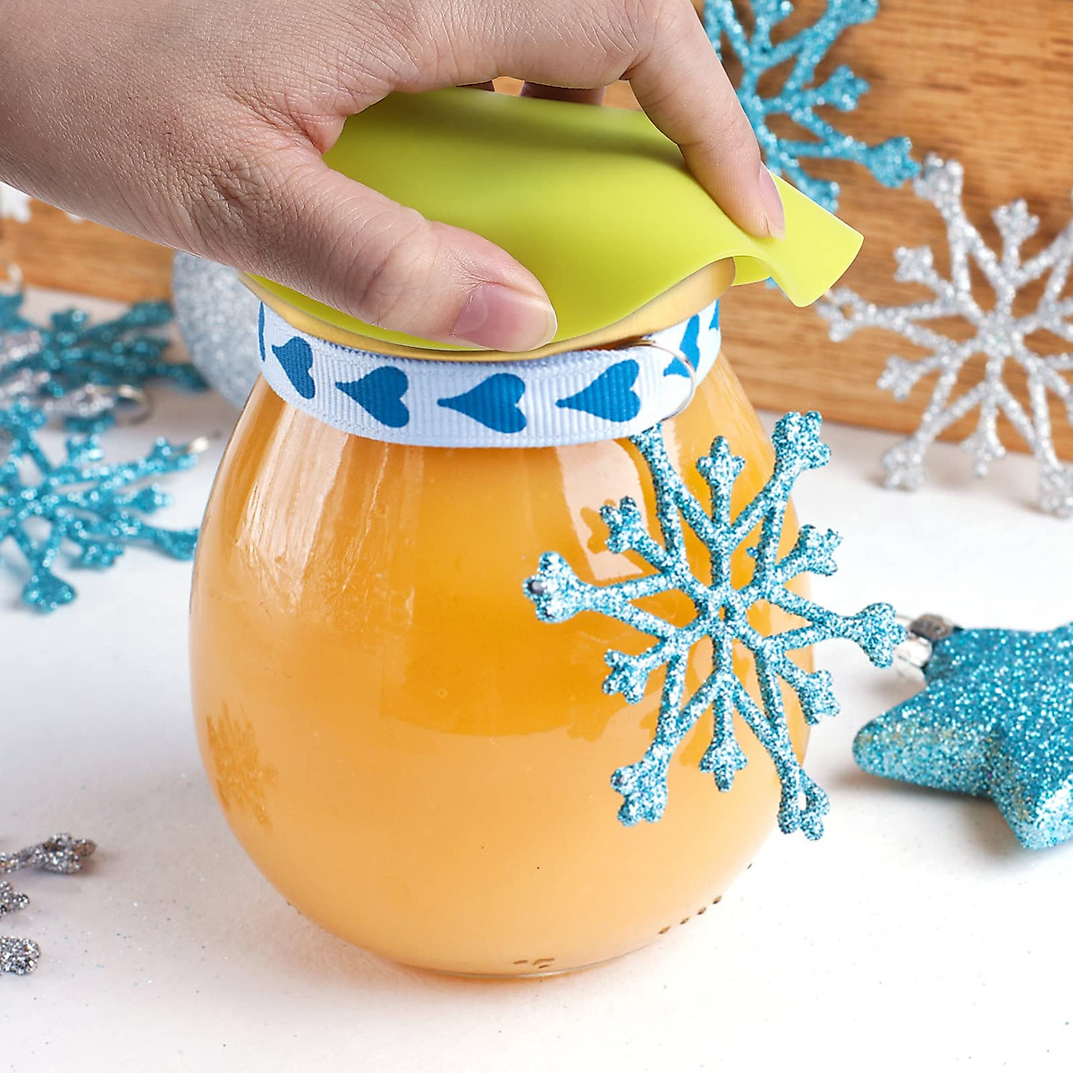 Cabilock 4pcs Rubber Non Slip Jar Gripper Pads Multi Purpose Non Slip Jar Lid Grip Pad Bottle Opener for Seniors Kids Women Kitchen Coasters Round