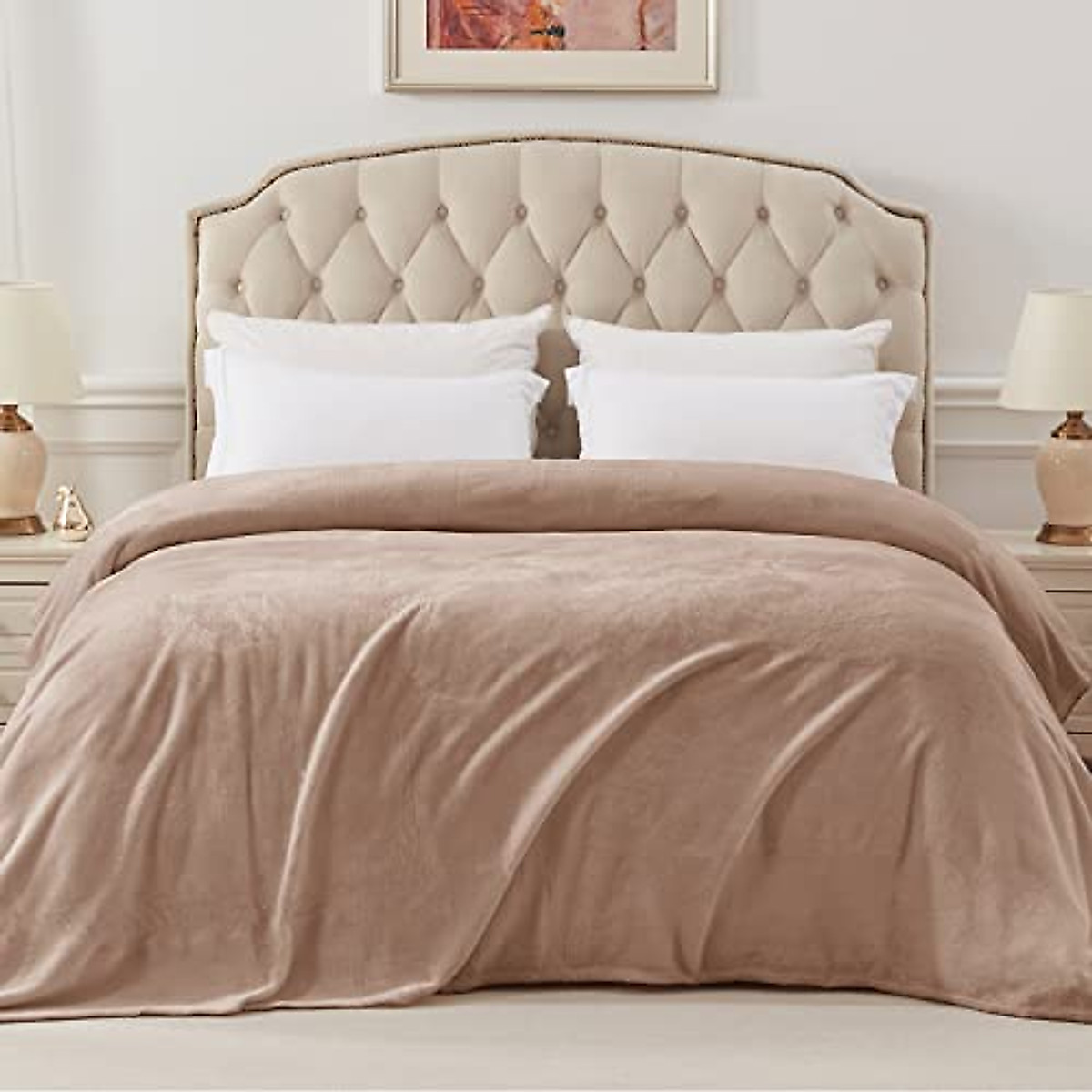 Exclusivo Mezcla Fleece Blanket King Size for Bed, Super Soft and Warm, All Season Use, Cozy, Plush, Lightweight, 90x104 Inches, Camel