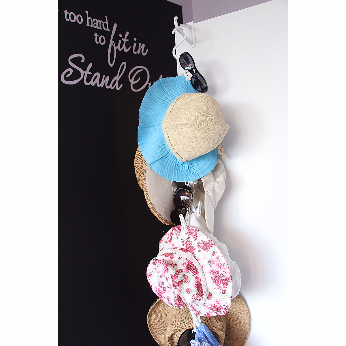 MiniOwls Multipurpose Storage Teddy 8 ft Chain -White Toy Organizer + 20 Clips for Plush Toys Art & Accessories Like Caps Hats Bags (White, Large)