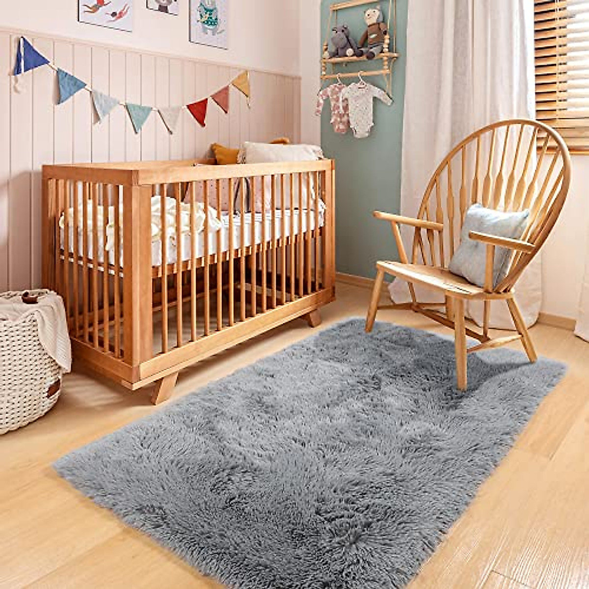 PAGISOFE Fluffy Shaggy Area Rug, Rugs for Bedroom 3x5, Soft Fuzzy Rugs for Girls Boys Bedroom, Kids Room, Furry Throw Rugs for Dorm, Shag Carpet for Nursery Decor, Small Bedside Rug, Grey