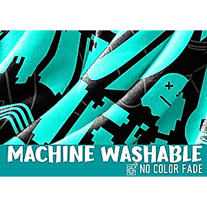 InnoBeta Gaming Gifts, Gifts for Gamers, Gaming, Boys, Men, I Can't Hear You, I'm Gaming, Level Up, Bed Flannel Plush Blankets Throws 50x65 Inches