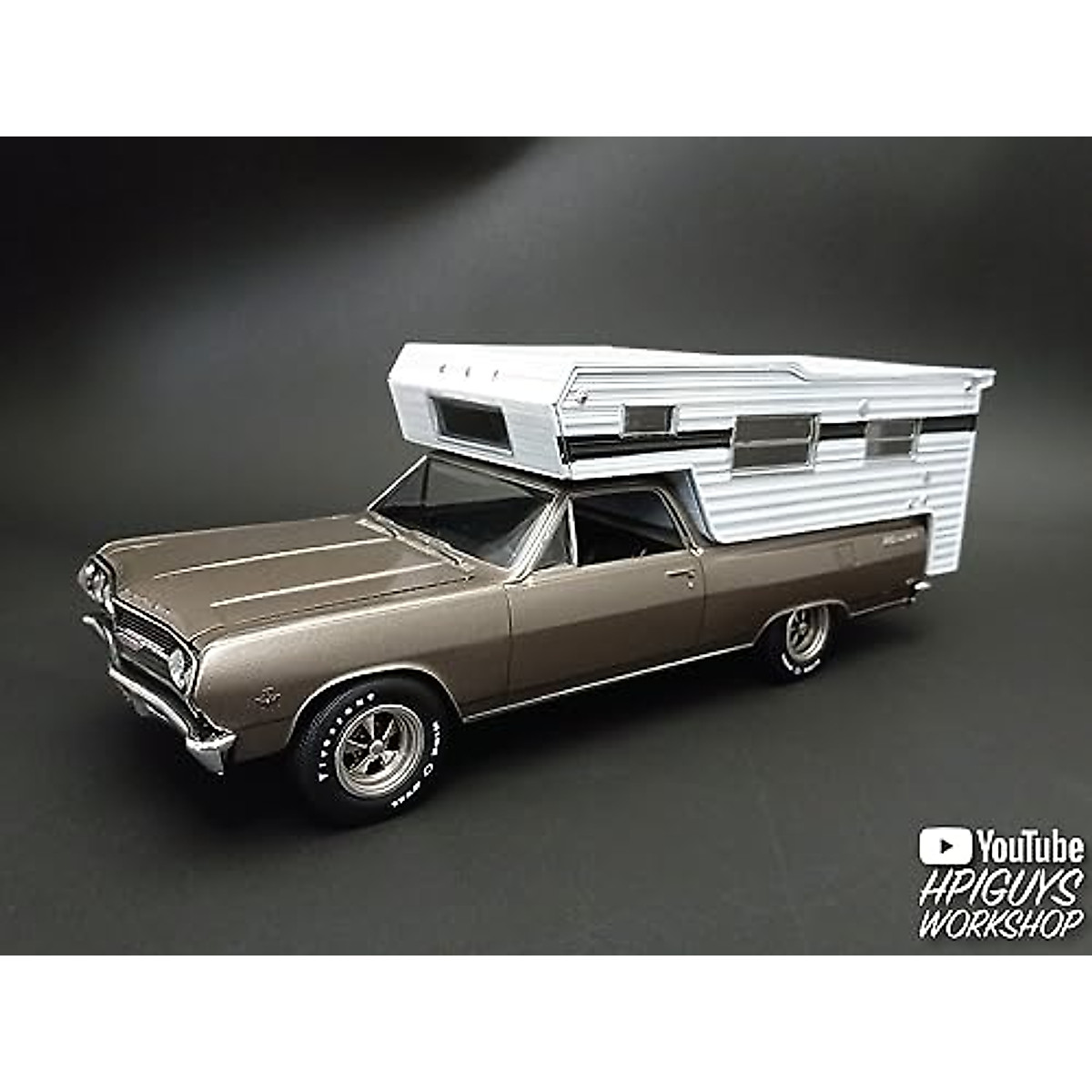 AMT 1965 Chevy El Camino w/Camper 1:25 Scale Model Kit