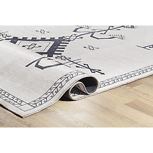 GLN Rugs Bohemian Collection - Machine Washable Area Rug, Bohemian Vintage Washable Rug, Non Slip Area Rug, Low Pile Chenille Living Room Rug, Bedroom Rug, Bathroom Rug (2'x3' Beige Rug)