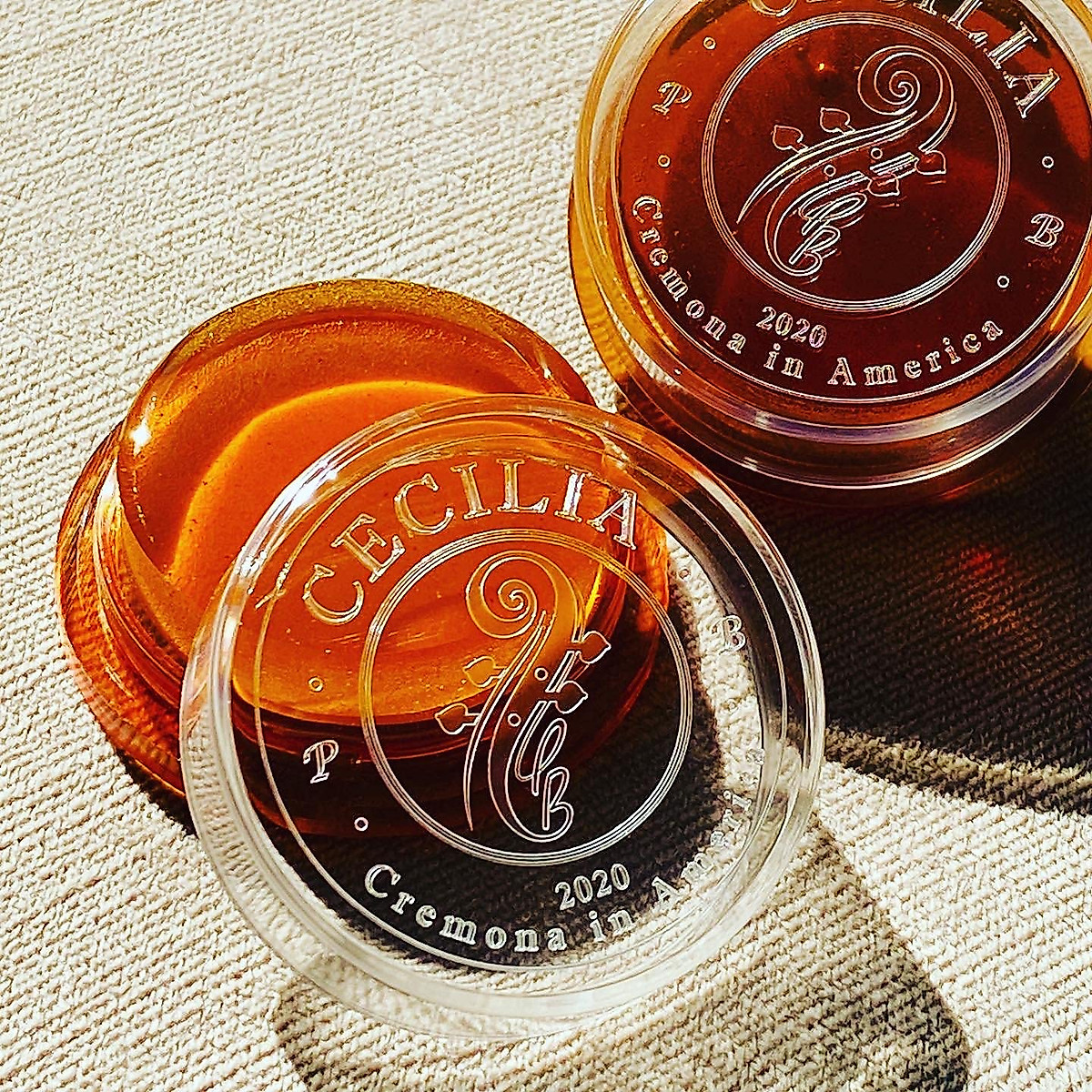 CECILIA ‘Signature Formula’ Rosin for Violin, Rosin Specially Formulated Violin Rosin for Violin Bows (New ‘Liquid Form Blending Method’) with Included Rosin Spreader (Full Cake)