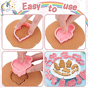 8 Pcs Unicorn Cookie Cutters with Plunger Stamps Set Unicorn Shape Embossing Cookie Stamp Pink Animal Unicorn Cracker Mold 3D Cookie Stamped Embossed Kitchen Bakeware Tool for Party Supply