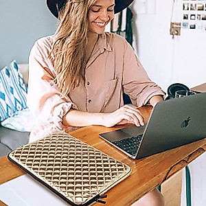 Puffy Laptop Sleeve 11 12 13 13.3 14 15 15.6 inch Puffy Laptop Case Protective, Laptop Bag Exterior Quilted PU Leather Smooth Zipper Closure, Interior Velvet Lined Padded with Pocket