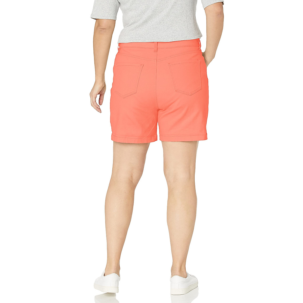 Gloria Vanderbilt Women's Amanda Basic Jean Short, Peach Orchard, 18