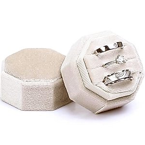 WantGor Velvet Ring Box, 3 Slots Jewelry Ring Gift Box Vintage Ring Display Holder Case for Wedding Ceremony Proposal Engagement (Beige)