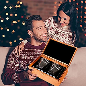 Bezrat Old Fashioned Whiskey Cigar Glasses With Side Mounted Cigar Holder + Whisky Chilling Stones and accessories in Wooden Box - Scotch Bourbon Set for Dad, Husband, Fathers Day, Birthday Gift Set