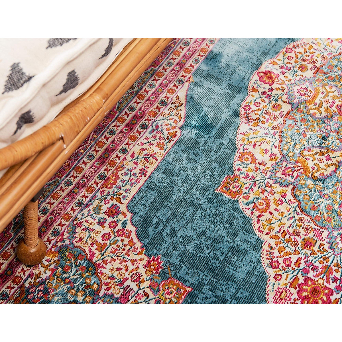 Unique Loom Baracoa Collection Area Rug - Regla (5' 5" x 8' Rectangle, Turquoise/ Ivory)