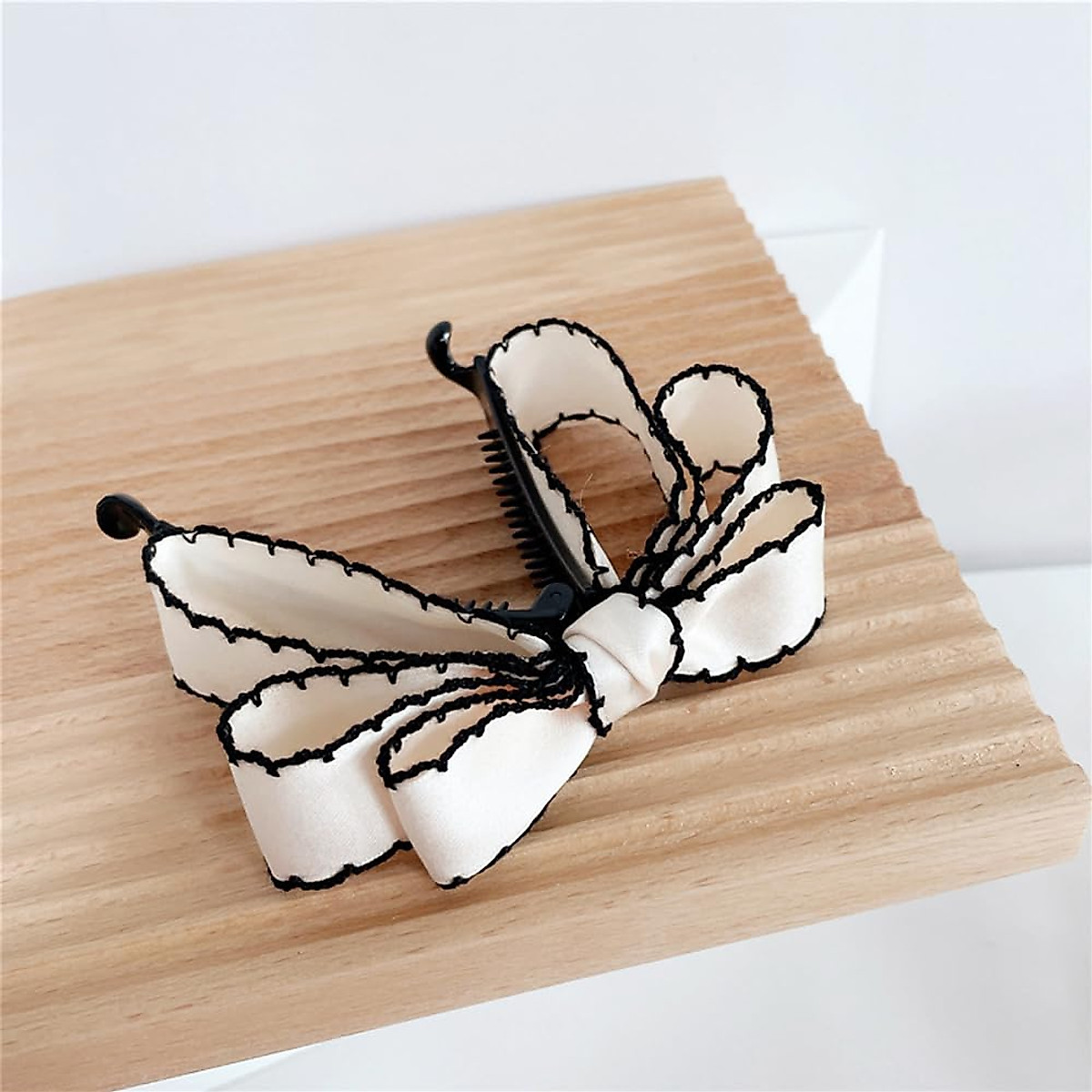 4 Pcs Bow Banana Hair Clips Ribbon Vertical Ponytail Claw Clips Bowknot Banana Hairpins Ponytail Holder Hair Barrette Accessories for Women Girls