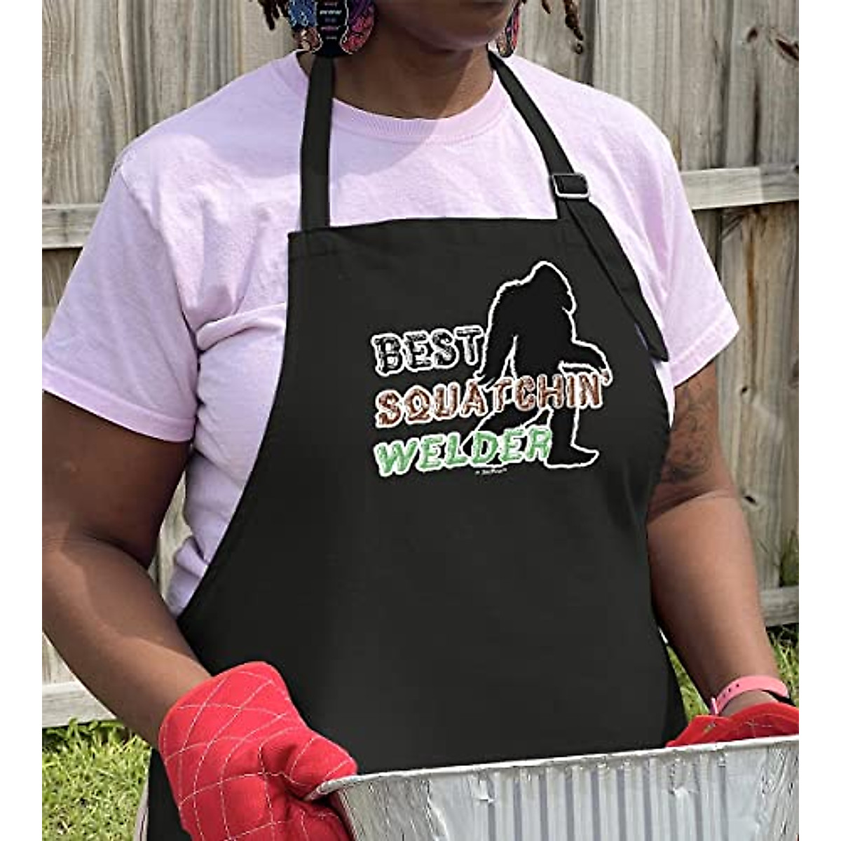 ThisWear Welder Gifts For Men Best Squatchin Welder Two Pocket Adjustable Bib Apron Black