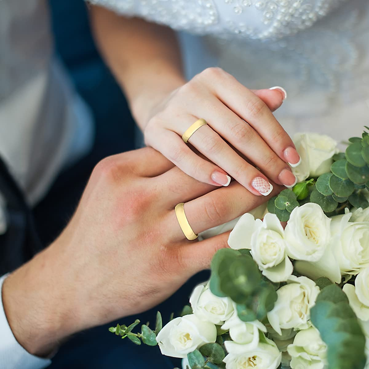 SZUL 4mm Domed Wedding Band in 10K Yellow Gold