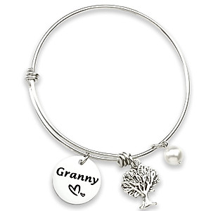 HUTIMY Gifts for Granny Bracelet Granny Mothers Day Gifts Granny Charm Jewelry Granny Bracelets
