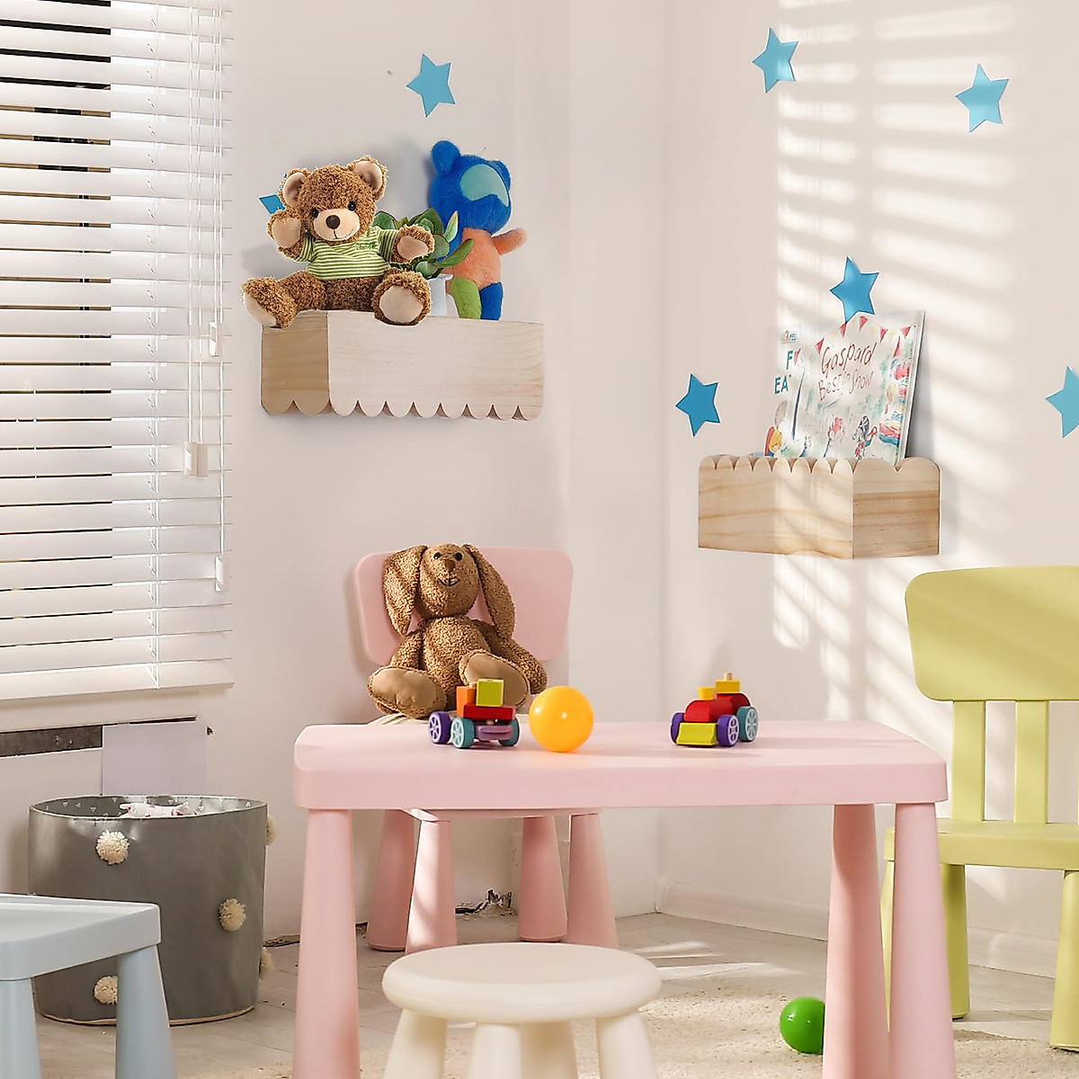 Zouboat Scalloped Floating Nursery Bookshelves for Wall Set of 2,Natural Wood Wall Bookshelf for Kids Rooms, Preassembled Baby Bookshelf,Hanging Storage Shelves (Burlywood)