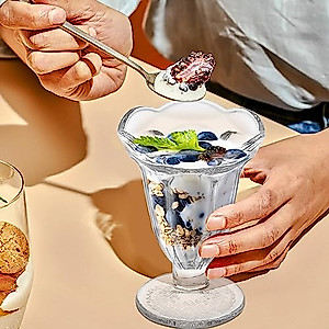 BSTKEY 6PCS Set 7 Oz Glass Dessert Bowls/Cups, Cute Footed Dessert Bowls for Ice Cream Sundae Trifle Fruit Pudding Snack Salad Milkshakes Condiment Cocktail Drinks Party