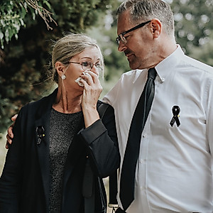 50 Pcs Funeral Ribbons Pins Black Memorial Ribbon in Loving Memory Ribbon Mourning Sympathy Ribbons with Safety Pins for Funeral Event Bereavement Remembrance Service