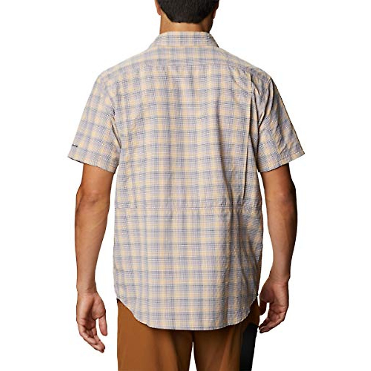 Columbia Men’s Silver Ridge Short Sleeve Seesucker Shirt, Moisture Wicking, Sun Protection, Mocha Gingham Ombre, Small