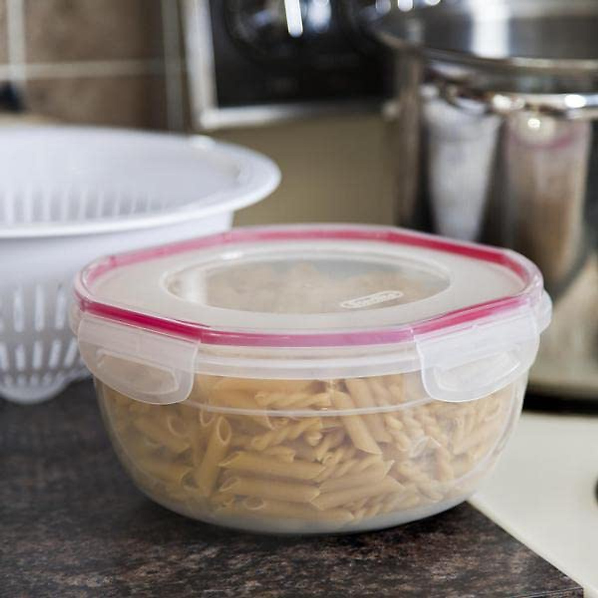 Sterilite Ultra Seal Multipurpose 4.7 Quart Plastic Food Storage Bowl Container with Latching Lid for Storing and Serving, Clear (8 Pack)