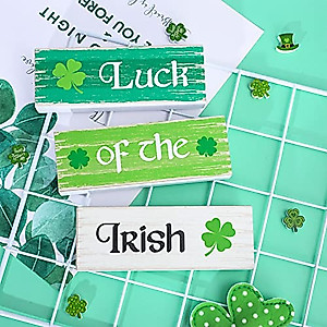 Whaline St. Patrick's Day Decor 3-layered Green Shamrock Wood Block St. Patricks Decorations Luck of the Irish Prints Wood Sign Tiered Tray Table Decorations for Home Living Room Mantle Dining Table, 3Pcs