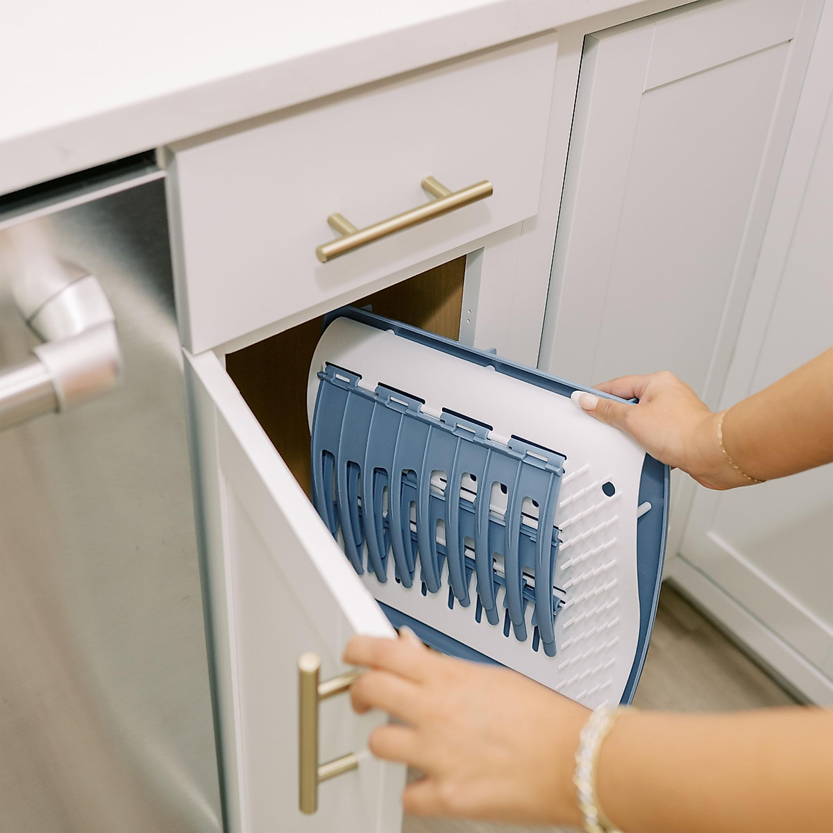 Dr. Brown's Universal Baby Bottle and Accessory Drying Rack