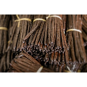 Pure Vanilla Extract - Made with Bourbon Madagascar Vanilla Beans - 4 fl oz – For Baking, Desserts, Home Cooking and Chefs
