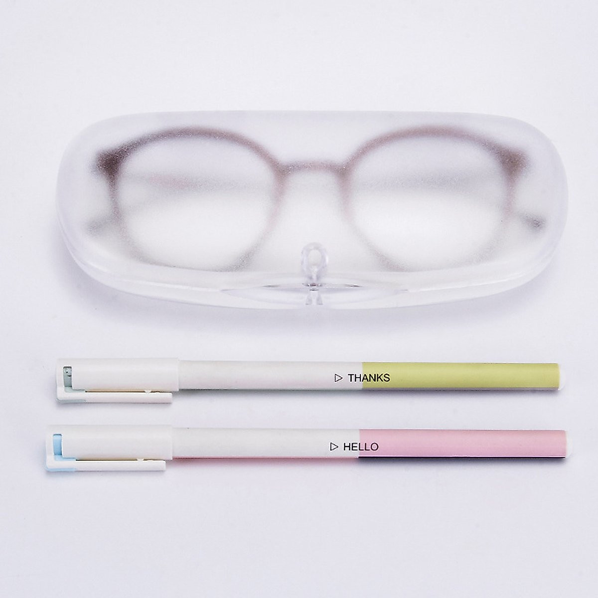 EZESO 2 PCS Glasses Case Spectacle Case Box Magnetic Closure Plastic Translucent Eyeglass Case