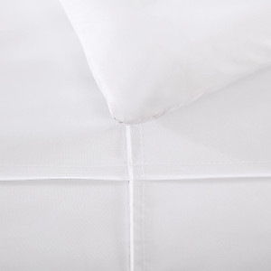 City Scene- Queen Duvet Cover Set, Pintuck Bedding Set with Matching Sham(s) and Bonus Pillow Cover, Modern Home Décor (Pinch Pleat White, Queen)