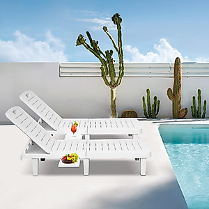 Vilobos White Patio Lounge Chairs Set of 2, Outdoor Chaise Lounge with Tray, Adjustable Backrest, Easy Assembly Waterproof Plastic Pool Chaise Lounge, Lightweight for Poolside, Beach, Patio,Yard