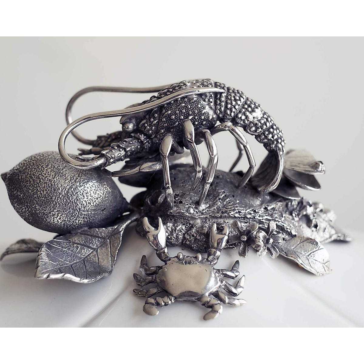 Vagabond House Sea Food Lobster Soup Tureen with Stoneware Tray 3 pieces Covered Tureen/Lid/Tray 11 inch Tall 96 oz 13 Inch Long