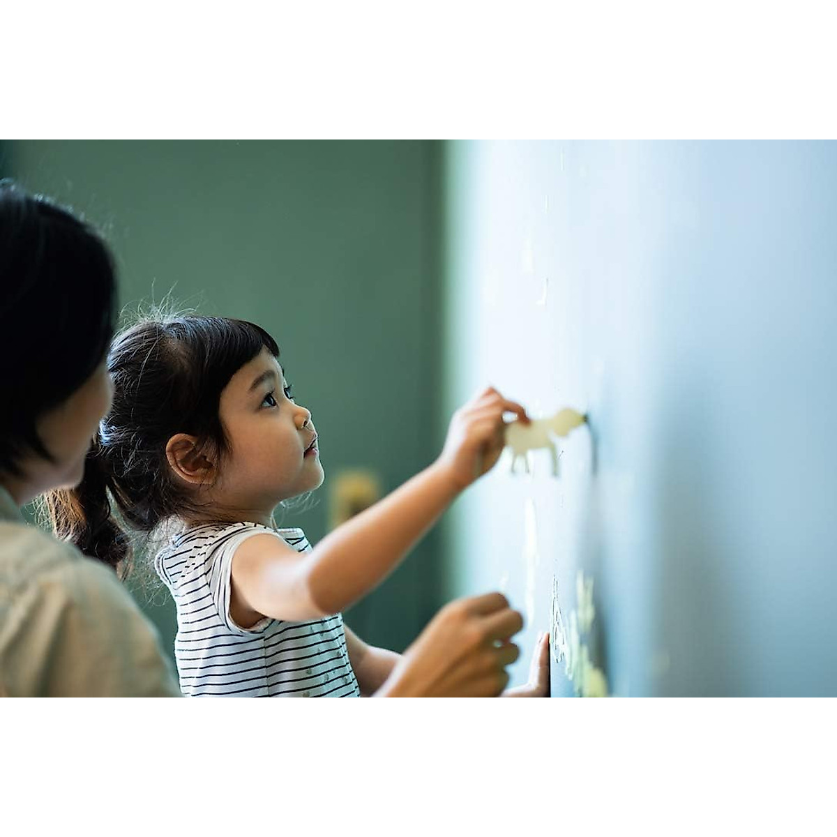 GLOPLAY Animal Series(29 pcs/Pack), Glow in The Dark Educational Wall Stickers, The Eco-Friendly and Brightest Wall Stickers for Ceiling, Bathtime, Bedroom, Party, Decor