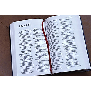 NIV, Thinline Bible, Bonded Leather, Black, Red Letter, Comfort Print