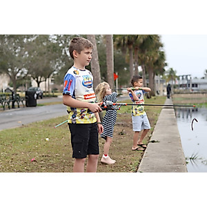 Kid Casters Black/Orange Camo No Tangle Fishing Combo with Bobber, Practice Casting Plug