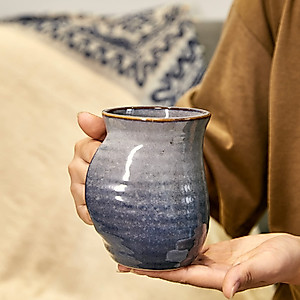 GUTE Hand Warmer Mug, Ceramic and Hand Painted - Contoured Pocket will Hold Warmth From The Heat Of Your Drink To Keep Your Fingers Warm, Comfy Handwarmer (Lagoon Grey)