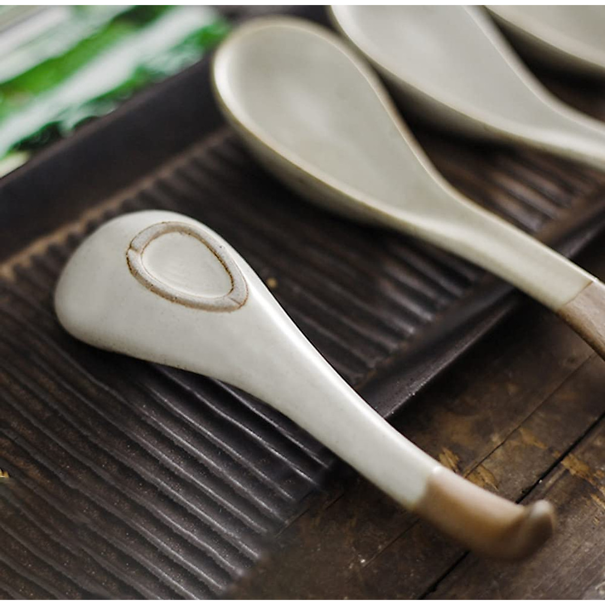 123Arts 4pcs Ceramic Japanese Retro Soup Spoons Dessert Spoons