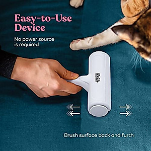 Reusable Pet Hair Remover – Easy To Use Dog Hair Remover - Lint Rollers for Pet Hair With Large Storage Chamber - Pet Remover Tool For Dog & Cat Hair from Couch, Clothes, Furniture, Carpet, Car Seats.