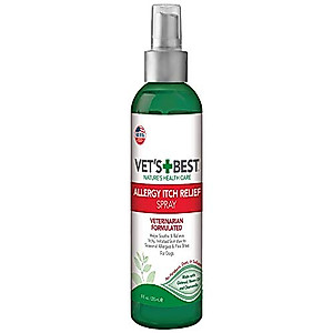 Vet's Best Allergy Itch Relief Spray for Dogs | Soothes Dog Dry Skin | Relieves The Urge to Itch, Lick, and Scratch | 8 Ounces