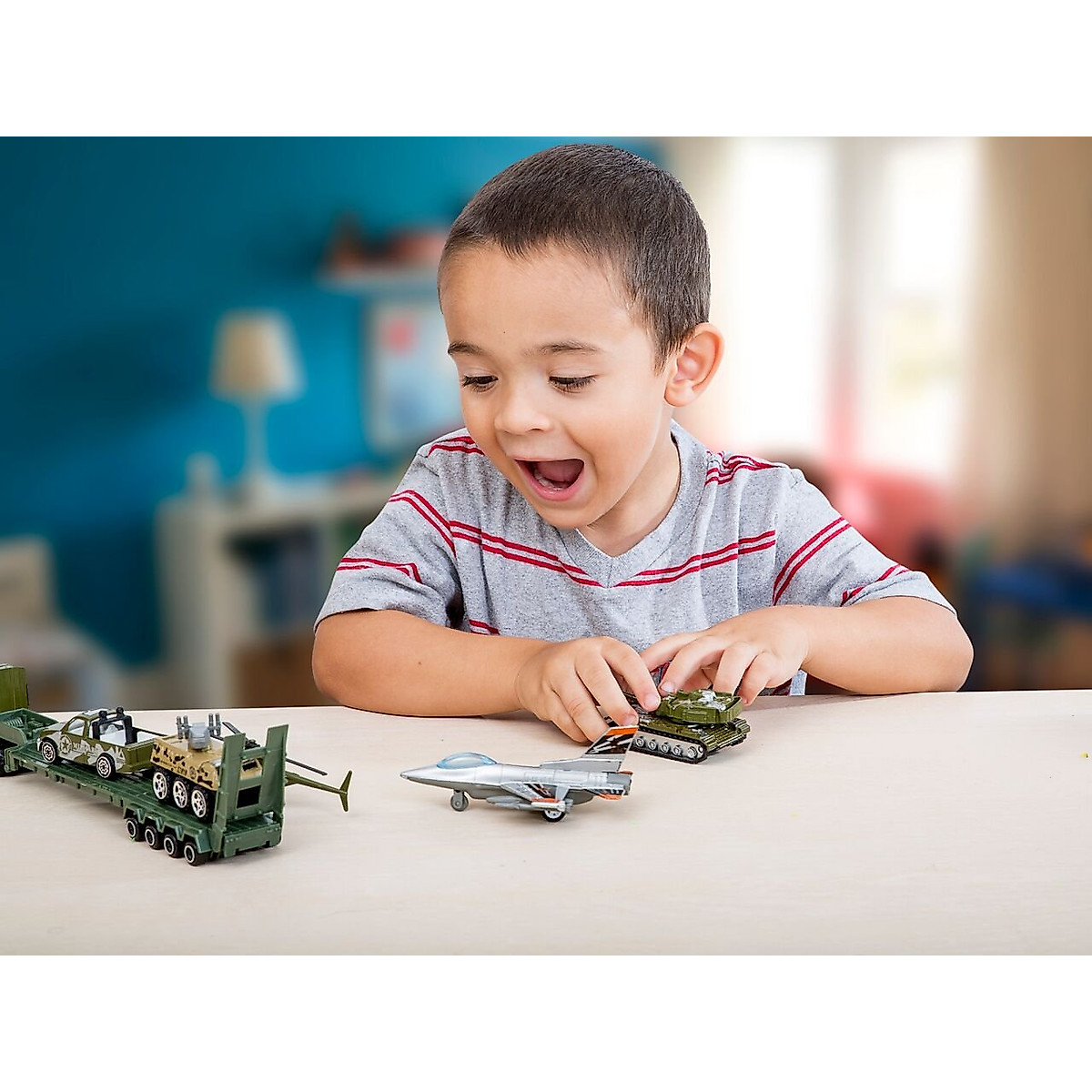 Big Daddy Die-Cast Metal Special Operations Heavy Fire Kids Toy Military Air Craft Play Set Over 40 Pieces Included in This Imaginary War Zone