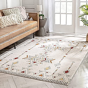 Well Woven Halley Beige Multicolor Tribal Diamond Pattern (5'3" x 7'3") Area Rug
