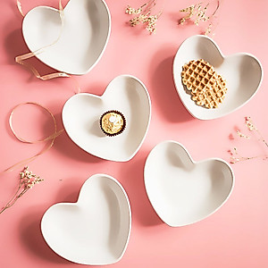 BigNoseDeer Super Cute heart shape Ceramic Sauce Dish,Mini Side Seasoning Dish,Condiment Dishes/Sushi Soy Dipping Bowl,Snack Serving Dishes,Love Porcelain Small Saucer Set(Set of 4) (4.72inch)