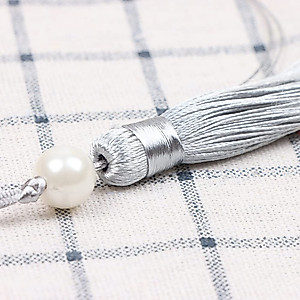 Eyomii 1 Pcs Chinese Round Fan Chinese Style Round Fan with Wooden Handle Portable Printed Vintage Fan Translucent Silk Ancient Hand Fan Gift for Girls Women.