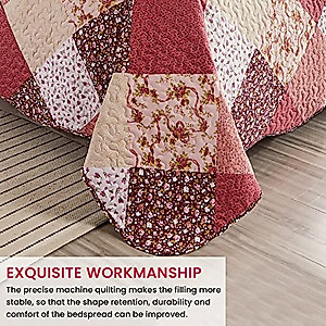 Qucover Quilt Queen Size, 3 Piece Multicolour Patchwork Print Red Pink Beige Floral Reversible Quilts Set, Soft Microfiber Lightweight Quilt Bedspread Bedding Set for All Seasons