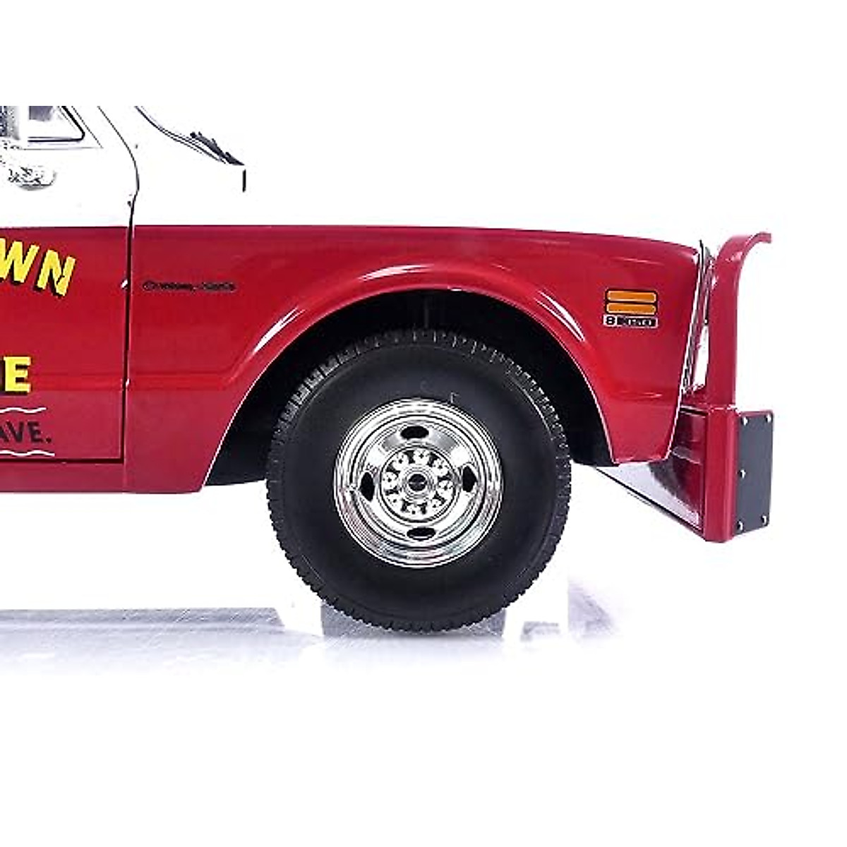 Greenlight 1972 Chevrolet C-30 Dually Wrecker Tow Truck Downtown Shell Service - Service is Our Business White and Red 1/18 Diecast Model Car