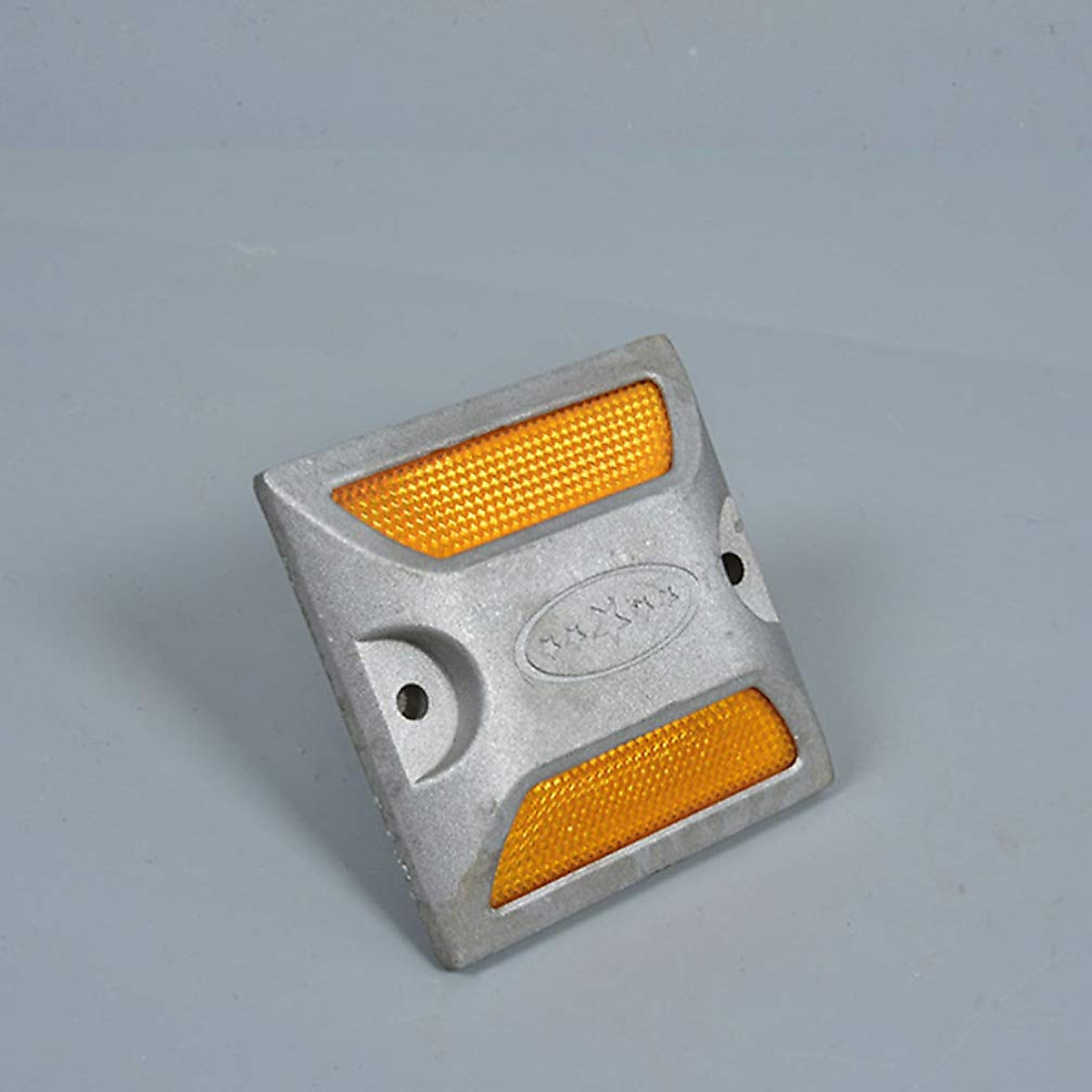 iplusmile Road Reflectors Driveway Marker, Reflective Driveway Marker Reflective Road Pavement Marker Asphalt Stud Markers for Bumps Sidewalks Pedestrian Crossings, 2pcs