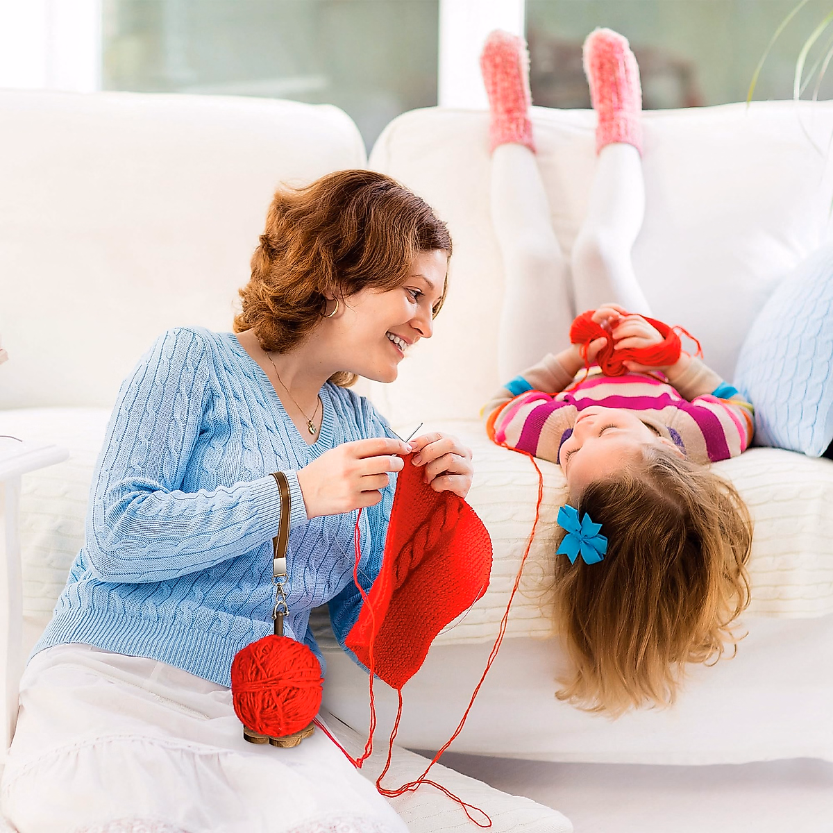 ARefugen Wrist Yarn Holder and 12 Sizes Crochet Hooks Set - Portable Yarn Ball Minder Stand - Wrist Strap and Shoulder Strap, Wooden Yarn Organizer Storage Knitting Crocheting Gift for Craft Lover