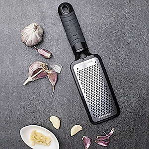 Microplane Home Series Cheese Grater (Fine, Black)