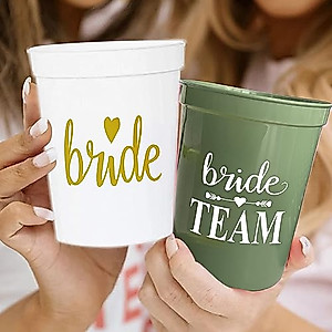 LADY&HOME Bachelorette Party Plastic Cups Bride Team Gifts Reusable Party Cups for Bridal Party(Sage Green)