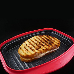 Microhearth Grill Pan for Microwave Cooking, Red