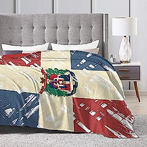 Lightweight Flannel Blanket for Men Boys, Compatible with Dominican Republic Grunge Flag, Small Large Warmer Fall Throw Blanket, Cute Fleece Blanket for Couch Bed Sofa Chair, Queen King Size Blankets