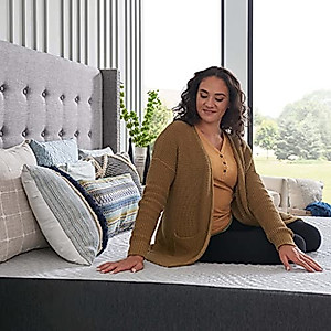 Sealy Essentials 10" Hybrid Bed in a Box, Full